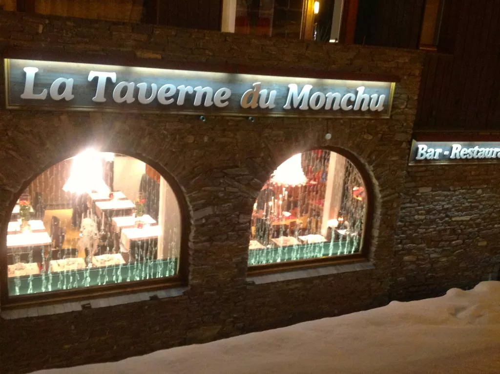 Bar La Taverne du Monchu Montchavin - Les Coches : winkels en diensten ...